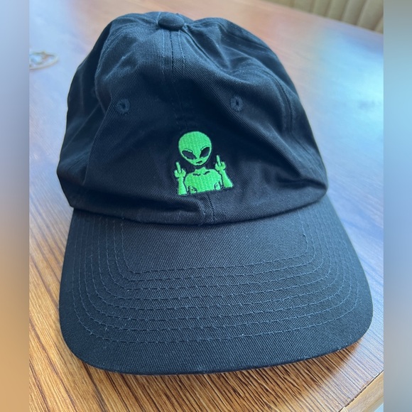 Spencer's | Accessories | Alien Middle Finger Dad Hat | Poshmark